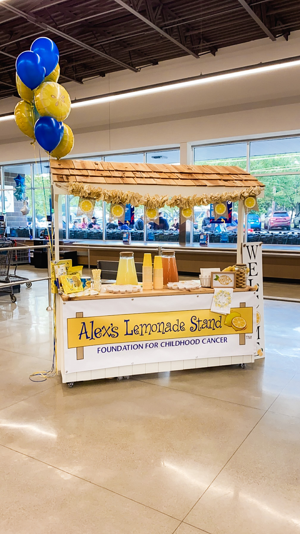 Custom Vinyl Banners | Order Vinyl Banners with Quick Printing and Shipping